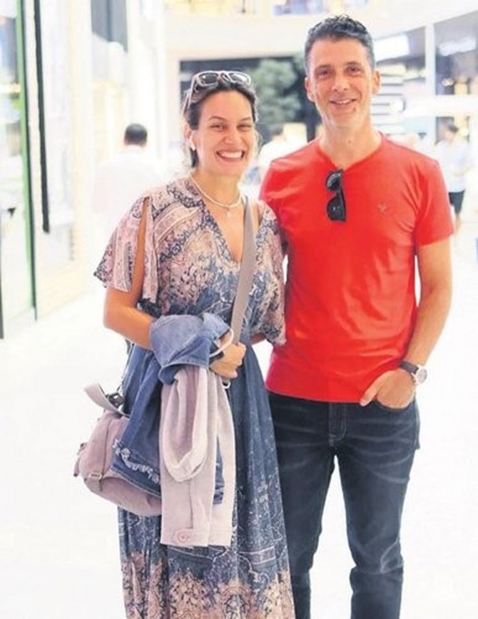 Oyuncu Ebru Cündübeyoğlu ile Güçlü Mete boşandı - Magazin Haberleri ...