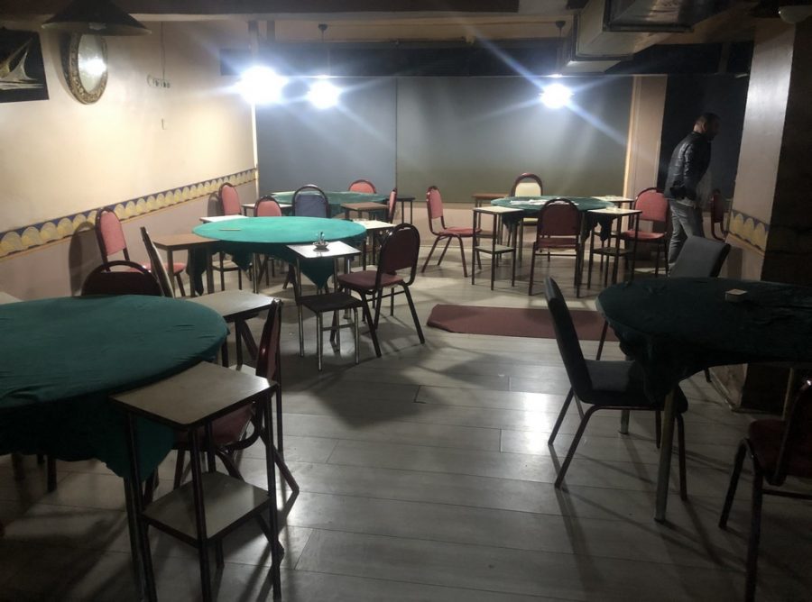 Bursa'da sokağa çıkma yasağına saatler kala kumar oynarken yakalandılar ...