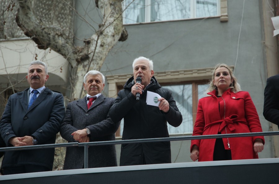 Mustafa Bozbey seçim çalışmalarına Orhangazi'den başladı - Bursa ... Mustafa Bozbey seçim çalışmalarına Orhangazi'den başladı - Bursa ...