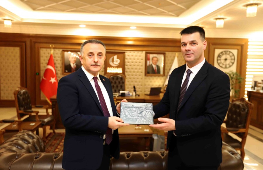 Damir Sabanovic'ten Bağcılar'a ziyaret - Siyaset Haberleri ...