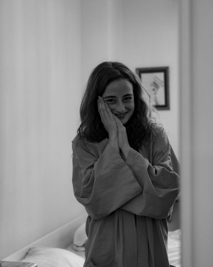 Nazlı Bulum ilk cinsel deneyimini anlattı! - Magazin Haberleri ...