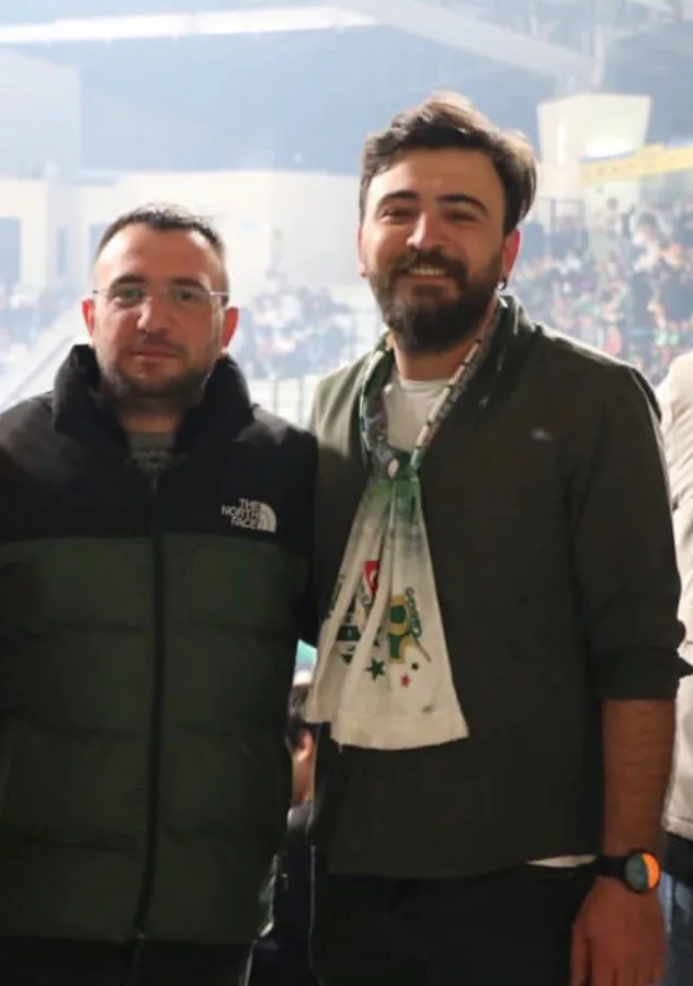 Bursaspor tribünlerinin acı kaybı: Ertuğ Toker son yolculuğuna ...