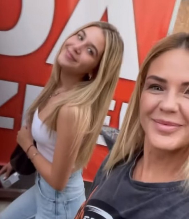 Emine Ün'ün kızı Duru, annesinin kopyası oldu - Magazin Haberleri ...