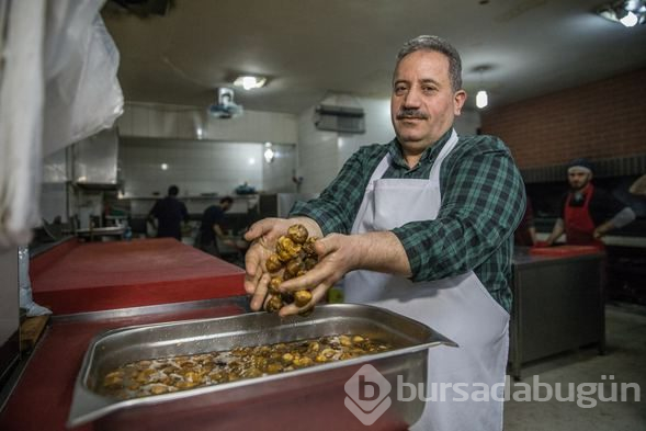 Bu kebap senede sadece 2 ay yeniyor! Foto Galerisi - 3 - Bursadabugun.com Bu kebap senede sadece 2 ay yeniyor! Foto Galerisi - 3 - Bursadabugun.com
