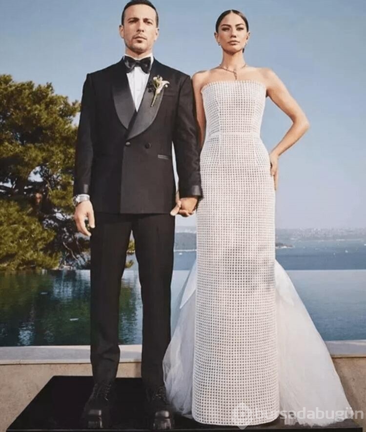 Demet Özdemir siyahlar içinde pozlarını paylaştı Foto Galerisi - 2 ... Demet Özdemir siyahlar içinde pozlarını paylaştı Foto Galerisi - 2 ...