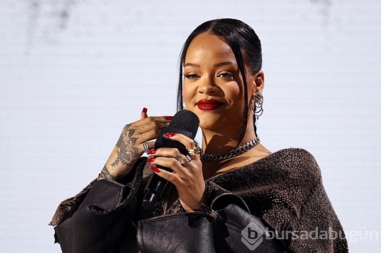 Rihanna 95 Oscar ödüllerinde Sahne Alacak Foto Galerisi