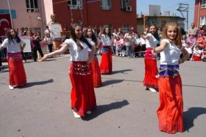 Roman dansı birincilik getirdi - Eğitim Haberleri - Bursadabugun.com