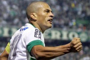 FIFA 14'ün kralı Ronaldo değil Alex - Spor Haberleri - Bursadabugun.com