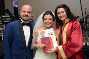 Pınar Ercan ile İlker Yetişkin dünya evine girdi... - Magazin Haberleri - Bursadabugun.com