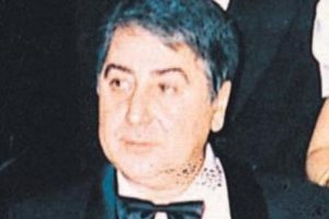 Bir dönemin kira milyoneri Atilla Uras ve kızları karşı karşıya ...