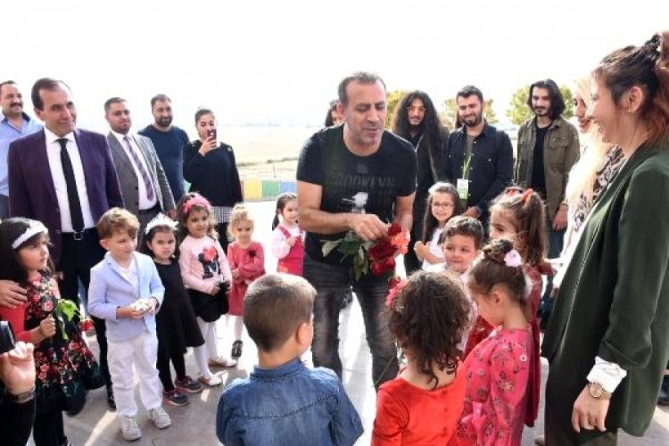 Haluk Levent'ten öldürülen Emine Bulut'un kızına ziyaret - Güncel ...