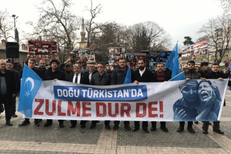 Bursa'da Doğu Türkistan protestosu - Bursa Haberleri - Bölge Haberleri ... Bursa'da Doğu Türkistan protestosu - Bursa Haberleri - Bölge Haberleri ...