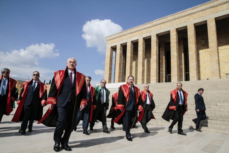 Yargıtay Başkanı Mehmet Akarca, Anıtkabir'i ziyaret etti - Güncel ... Yargıtay Başkanı Mehmet Akarca, Anıtkabir'i ziyaret etti - Güncel ...