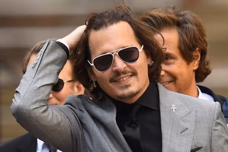 Johnny Depp iddiası: Yoğun kadın düşmanlığı öfke nöbetlerine yol açan ...
