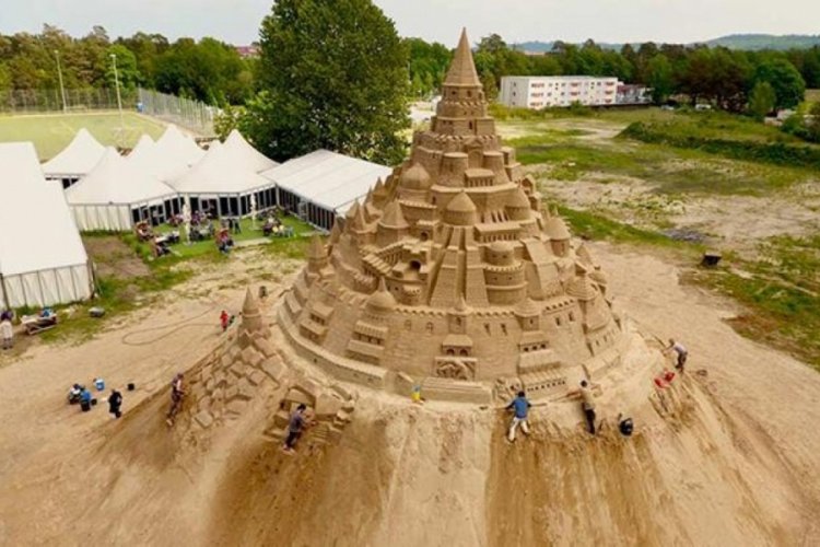 En uzun kumdan kale! - Güncel Haberler - Bursadabugun.com