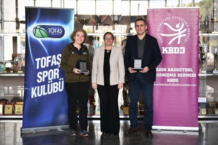 KBDD'den TOFAŞ'a teşekkür ziyareti - Spor Haberleri - Bursadabugun.com