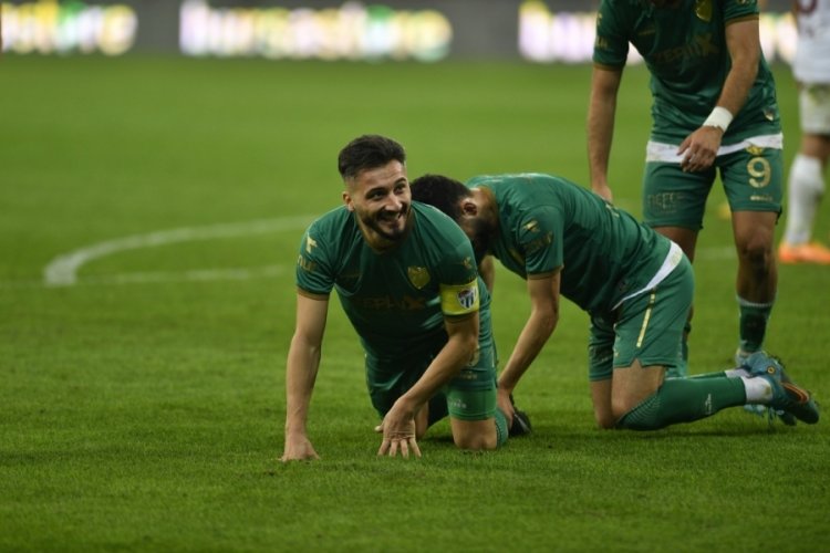 Enver Cenk Şahin: Özer Hurmacı bizim her zaman kaptanımızdır - Spor ...