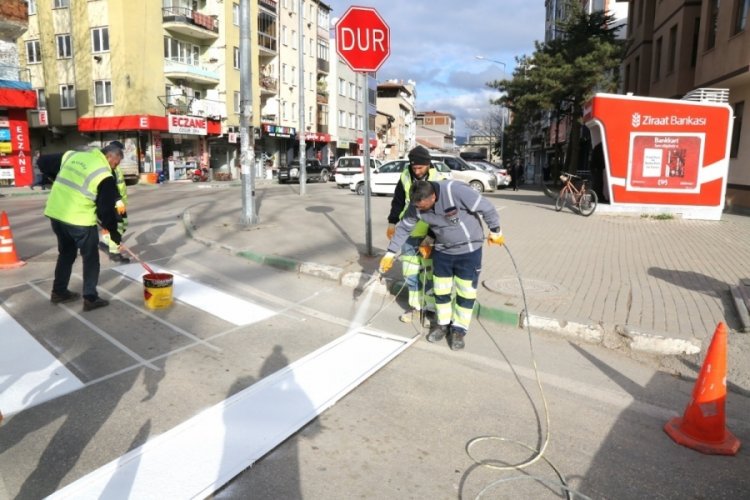 Bursa Gürsu'da yayaların güvenliği için çalışmalar devam ediyor - Bursa ...