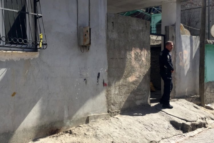 Adana'da bir kişi tabancayla vurulmuş halde bulundu - Güncel Haberler ... Adana'da bir kişi tabancayla vurulmuş halde bulundu - Güncel Haberler ...