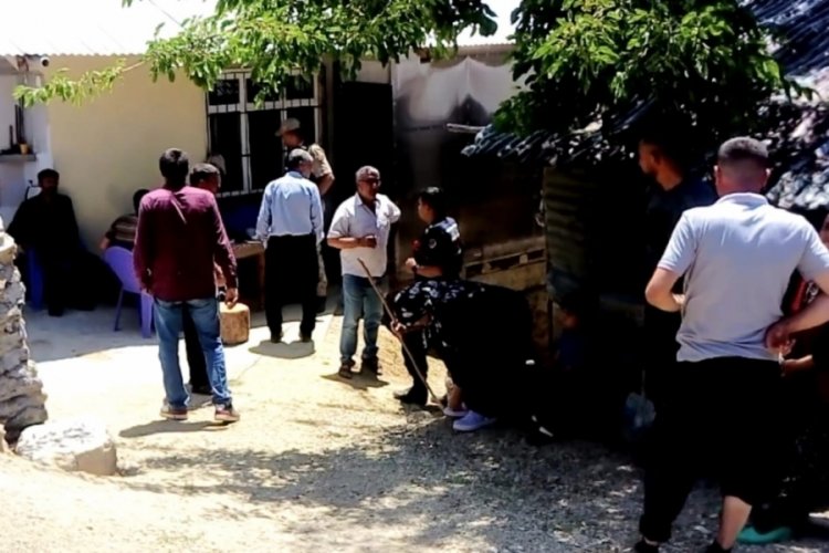 Adana'da bir şahıs eski eşini çalışırken tabancayla vurdu - Güncel ... Adana'da bir şahıs eski eşini çalışırken tabancayla vurdu - Güncel ...