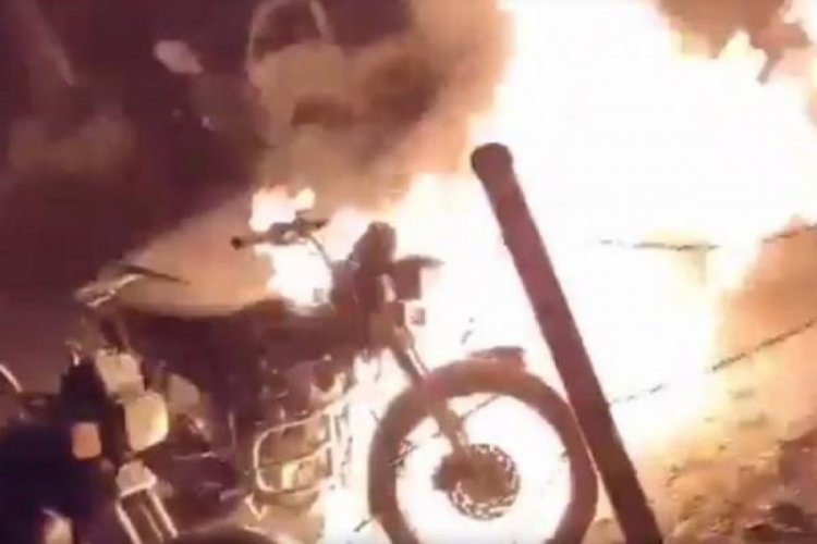 Suriye Şam'da bomba yüklü motosiklet patlamasında 6 kişi öldü ...