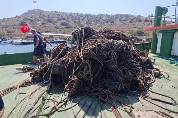 Muğla'da denizden 20 ton tonoz ve halat çıkarıldı - Güncel Haberler ...