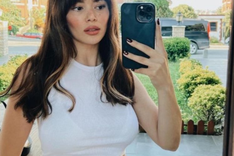 Seray Kaya'nın bikinili pozları olay oldu - Magazin Haberleri ...