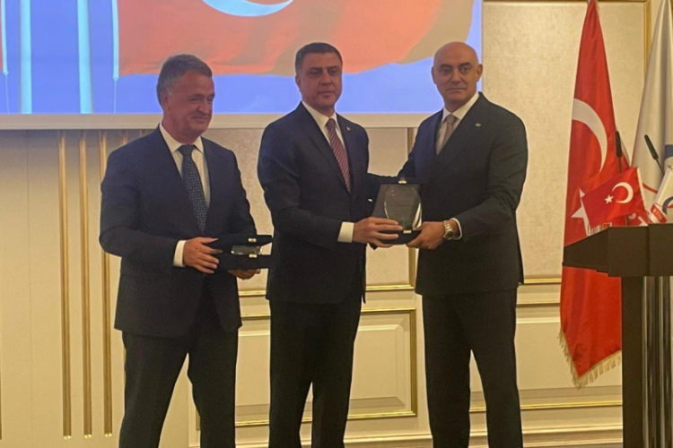 Erdem Acay, RTİB'in yeni başkanı oldu - Bursa Haberleri - Bölge ...