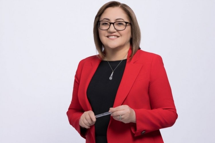 AK Parti'nin Gaziantep Büyükşehir Belediye Başkan Adayı Fatma Şahin ... AK Parti'nin Gaziantep Büyükşehir Belediye Başkan Adayı Fatma Şahin ...