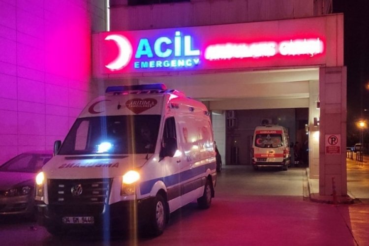 Ankara'da sınıf arkadaşı tarafından bıçaklanan öğrenci, yaşamını ... Ankara'da sınıf arkadaşı tarafından bıçaklanan öğrenci, yaşamını ...