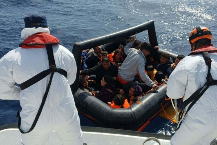 Çanakkale'de Yunanistan'ın geri ittiği göçmenler kurtarıldı - Güncel ... Çanakkale'de Yunanistan'ın geri ittiği göçmenler kurtarıldı - Güncel ...