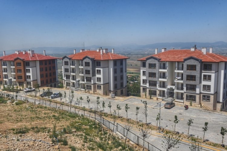 Bursa Yenişehir Subaşı TOKİ'lerinde anahtar teslim edildi - Bursa ...