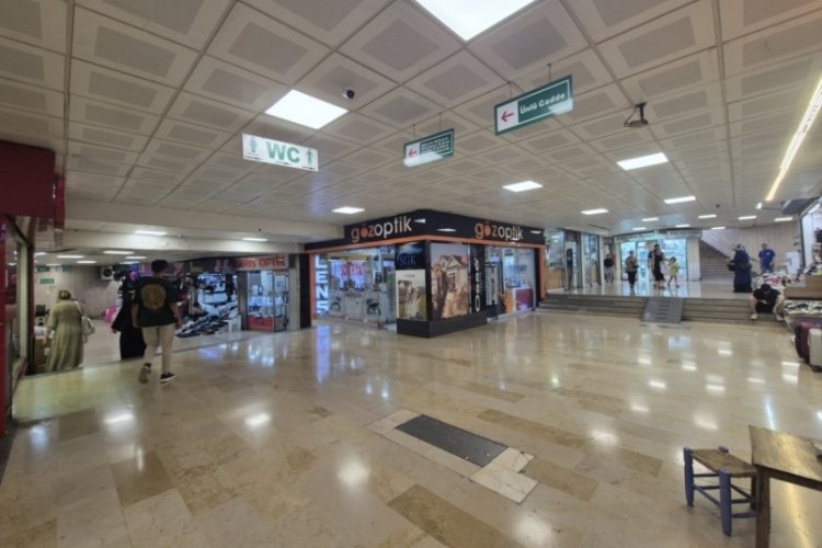 Bursa'da Atatürk Alt Geçidi'ne giren kayboluyor! Esnaflar dertli ...