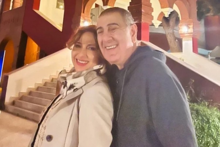 Demet Akalın'dan Ebru Gündeş'li nostaljik paylaşım: Dostluk hep baki ...