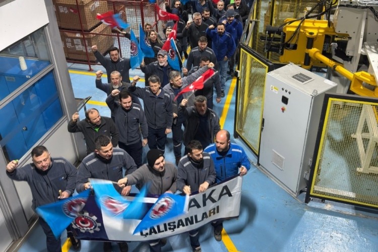 Bursa'da Türk Metal işçisinin MESS'e karşı eylemleri sürüyor - Bursa ...