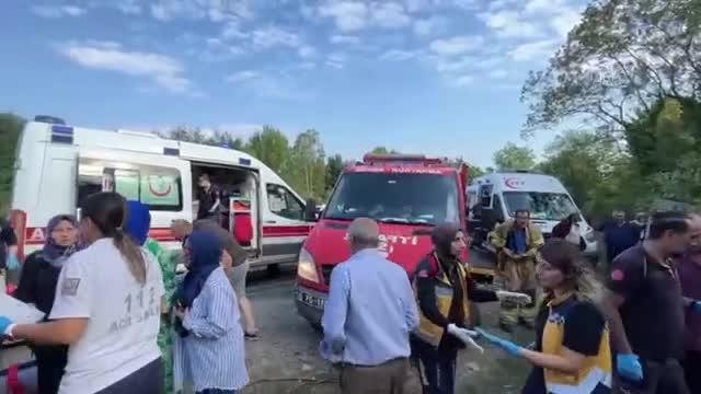 Bursa'da otobüs şarampole uçtu: 3 ölü 37 yaralı - Bursadabugun.com Bursa'da otobüs şarampole uçtu: 3 ölü 37 yaralı - Bursadabugun.com